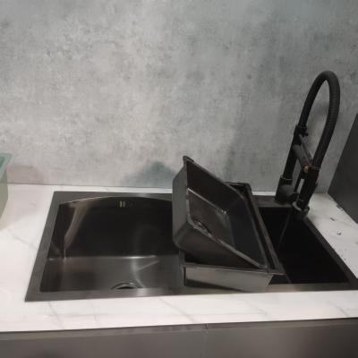 China Handmade Stainless Steel Kitchen Sink with R10 Round Corner and 304/316 Food Grade Material for sale