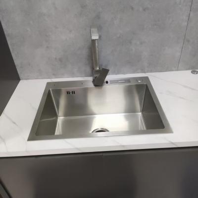 China Commercial Kitchen Sink with Food Grade 304/316 Stainless Steel Handmade and Seamlessly Welded for Restaurants for sale