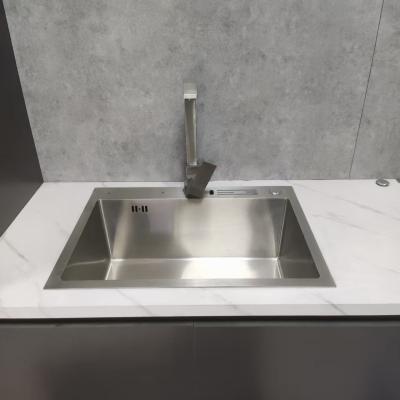 China Noise-Free Sound-Dampened 304/316 Stainless Steel Kitchen Sink with Deepened Bowl and 250-300mm Bowl Depth for sale