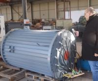 China 3MW 5MW Free Energy Low Start Torque Hydro Turbine Generator 1MW 2MW for sale