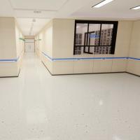 China Easy-Maintain Antibacterial Hospital Floor Vinyl for sale