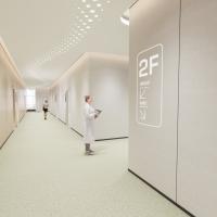 China Relle HospitalGuard Multi-Layer Flooring - Slip-Proof, Sound-Absorbing Hygienic for sale