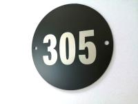 China Wholesale Hotel Restaurant Accessories Custom Logo Number Plate for sale