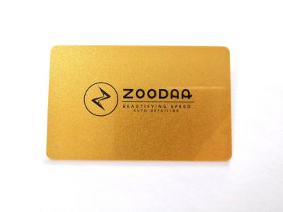 China Eco Custom Printed PVC Cards With Silkscreen Gold Metallic Finish Serial Number Signature for sale