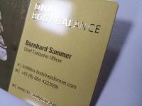 China ISO CR-80 Standard Business Gold Card With 4 Color Offset Printing Embossing Number for sale