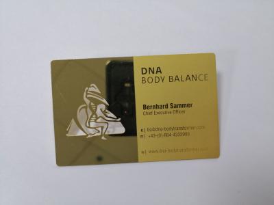 China Custom Business Metal Gold Card With Emboss Text Logo Mirror Effect for sale
