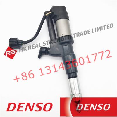 China 095000-0285 Common rail Fuel Injector 23910-1136 S2391-01136 For HINO for sale