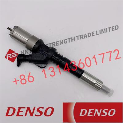 China Fuel Injector Assembly 095000-0801 6156-11-3100 for Komatsu SA6D125E Engine for sale