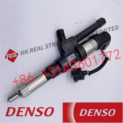 China For K13C 700 Series Truck 23910-1231 23910-1231C Fuel Injector 095000-0812 for sale