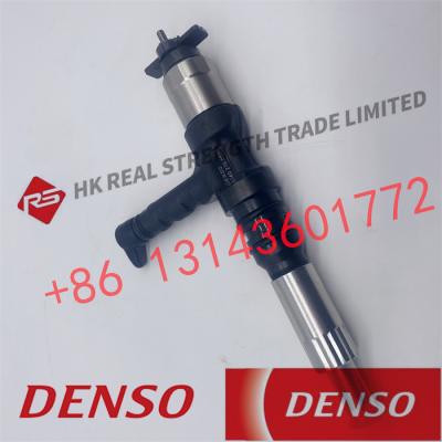 China For KOMATSU SAA6D140E-5 Engine Diesel Injector 6261-11-3200 095000-6140 for sale
