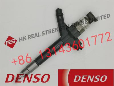 China Common Rail Fuel Injector 295050-0300 16600-5X00A 16600-5X000 For NISSAN YD25 for sale