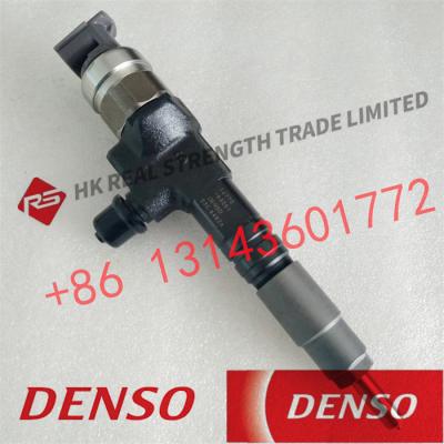 China Diesel Injector 295050-1980 2950501980 For KUBOTA V3307 1J770-53051 1J77053051 for sale