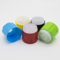 China Brush Cap for Car Foam Cleaner 2-in-1 Scrubbing & Spraying Bottle Aerosol Spray Cap for Auto Detailing for sale