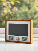 China 7 Inch Smart Music Photo Frame 1024*600 Resolution 300cd/m² Capacitive Touch Screen 2.4GHz WiFi Type C 5V2A for sale