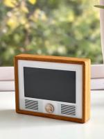 China 7 Inch Smart Music Photo Frame 1024*600 Resolution 300cd/m² Capacitive Touch Screen 2.4GHz WiFi Type C 5V2A for sale