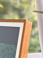 China 10 Inch Thick Solid Wood WiFi Touch Digital Photo Frame 1280*800 Vintage Wooden Digital Picture Frame for sale