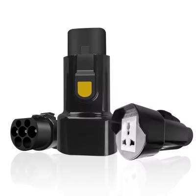 China GBT vehicleV2L EV Vehicle To Load Discharge Cable with Output voltage 220V and IP Grade IP 55 GBT Female for sale