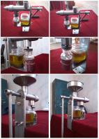 China Small Manual Hand Operated Cold Palm Coconut Olive Oil Press Machine The Perfect Choice for Making Oil at Home for sale
