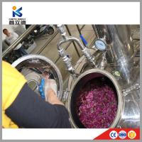 China 1000L Lemongrass Oil Distillation Equipment with Stainless Steel Essential Oil Distiller and Vacuum Distillation Process for sale