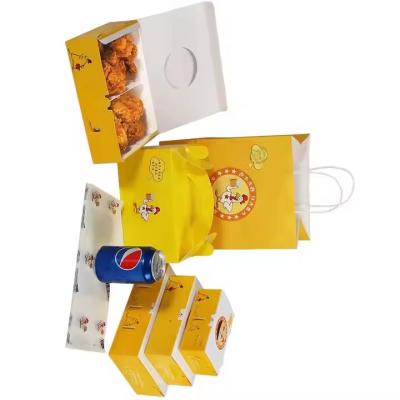China Custom Kraft Paper Fast Food Box 350GSM FSC Certified Fried Chicken Burger Hot Dog Container for sale