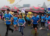 China Colorful Inflatable Promotional Products / Large Inflatable Nike Shoes for sale