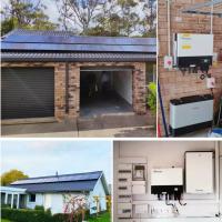 China Sph 5000W 550v Hybrid Inverter On Off Grid 3 Phase Inverter For Home Use for sale