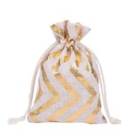 China Christmas Fabric Gift Bags Reusable Cotton Drawstring Durable Eco-Friendly from Suppliers for sale