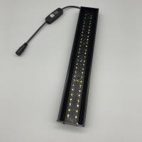 China LED UVB Reptile Light 8W Aluminum UVA UVB Lamp Controllable LED Reptile Light Fixture for Reptile Enrichment and Well-Being for sale