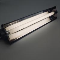 China 24W T5 10.0 UVB Bracket Light Ideal For Reptile Terrarium Lighting Wattage 220V/110V 22 Inches for sale