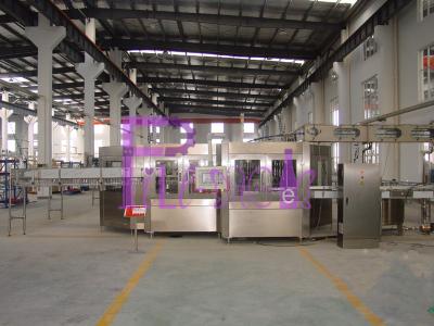 China Monoblock Drinking Water Filling Machine 3 in 1 Washing Filling Sealing 15000bph 0.2-2L for sale