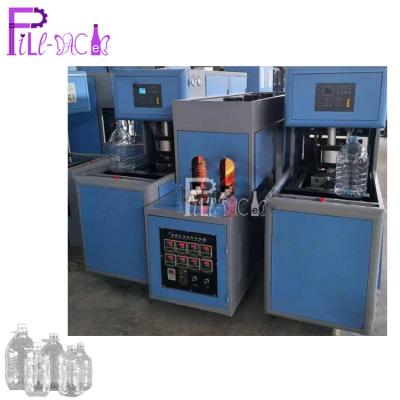 China Semi Automatic PET Blow Molding Machine 1 Cavity 500-600 BPH for 5-10L Bottles for sale