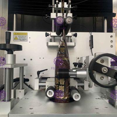 China Gallon Bottle Sleeve Shrink Labeling / Labeler Applicator / Machine / Equipment / Line / Plant / System / Unit for sale