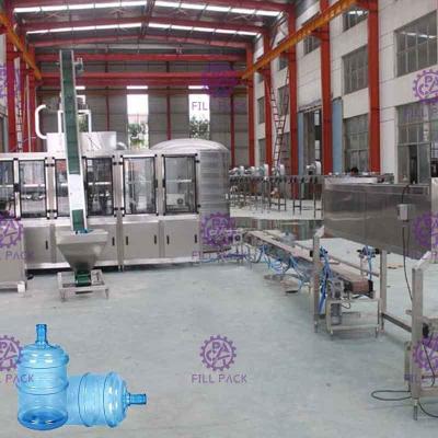 China PLC Control 5 Gallon Water Filling Machine 900 BPH Stainless Steel for sale