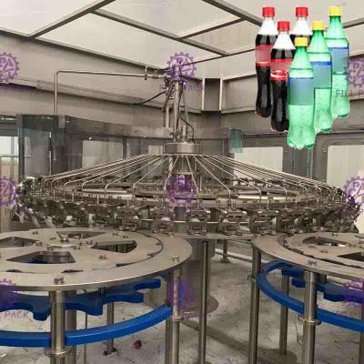 China PLC Control 3-in-1 Carbonated Drink Filling Machine for PET Bottles 6000-8000BPH 0.25-2.5L Capacity for sale