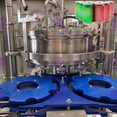 China 2-in-1 Monoblock Bottle Filling Machine for Plastic Cans - 2000-24000 b/h Capacity, 0.2-0.4 MPa Pressure for sale