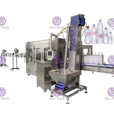 China Auto Beverage Filling Machine 8000BPH Capacity for 0.2-2L Plastic Bottles with 3-in-1 Integrated Design for sale