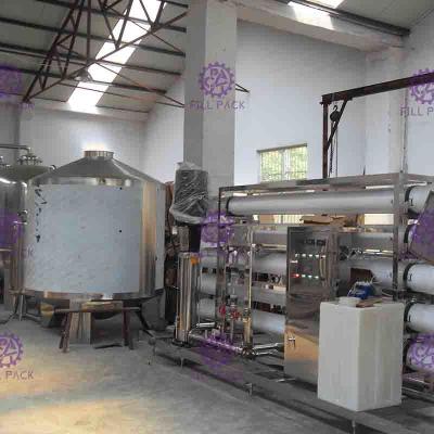 China 12TPH Fiberglass Housing RO Water Treatment System with Aseptic Storage Tank - 7-Stage Purification Process for sale
