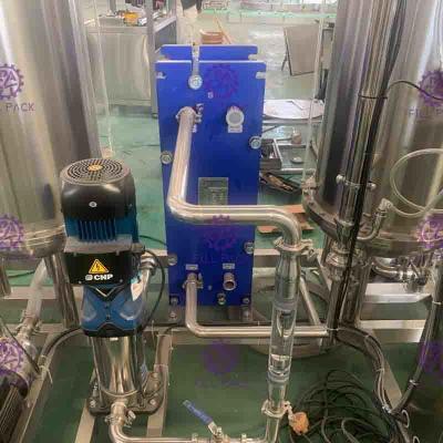 China QHS-3000 Carbonated Drink Mixer 3000L/H Capacity with Three-Tank System for Beverage Production for sale