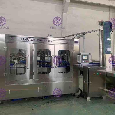 China 3-in-1 Hot Filling Machine for Glass Bottles - 4000-20000 BPH Capacity with 95°C Temperature Rating for sale