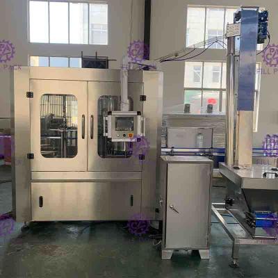 China Monoblock 2L Automatic Water Bottling Machine 2000-3000 BPH Compact Structure for sale