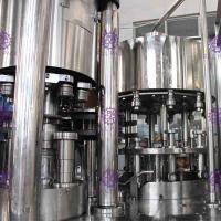 China 2 in 1 Normal Pressure Water Filling Machine 2000-3000 BPH for PET Bottles for sale