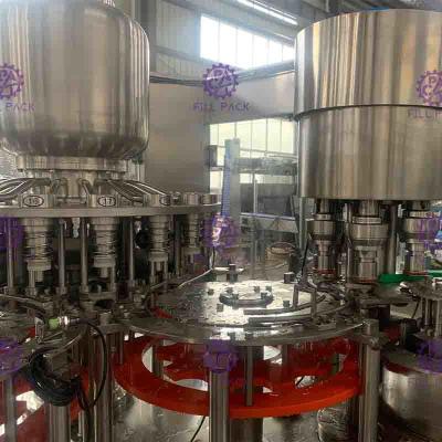 China Monoblock 3-in-1 Hot Filling Machine for PET Bottles 6000-8000BPH Capacity 2100×1600×2100mm for sale