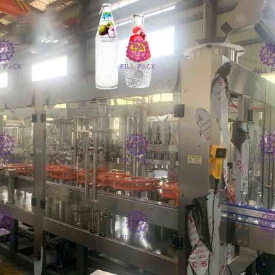 China 3-in-1 Monoblock Hot Filling Machine for Mango Juice - 6000-8000 BPH Capacity with 95°C Temperature Control for sale