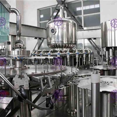 China High Speed Hot Filling Machine 6000-8000 BPH Volumetric Type for PET Bottles 0.3-2L Capacity for sale
