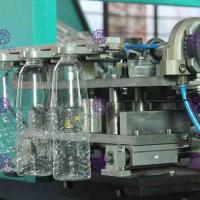 China FP-6000 Automatic 6-Cavity PET Bottle Blow Molding Machine 5000-5500 PCS/H Capacity 40kW for sale
