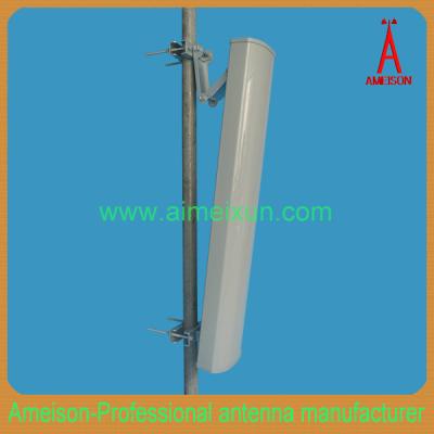 China 2300-2700MHz 17dBi Directional Panel Antenna for 4G LTE WiFi Networks for sale