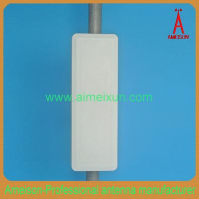 China 1.2GHz 10dBi Flat Panel Antenna Directional Wall Mount for Outdoor Indoor Use for sale