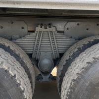 China Left Rudder 375HP 10 Wheeler Sinotruk Dump Truck 30tons Second Hand 6x4 HOWO Tipper for sale