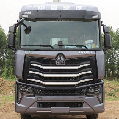 China Second Hand Sinotruk HOWO MAX 6X4 460hp LNG Tractor With 2 Reverse Shifts for sale