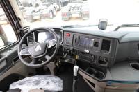 China Second Hand Sinotruk HOWO MAX 6X4 460hp LNG Tractor With 2 Reverse Shifts for sale